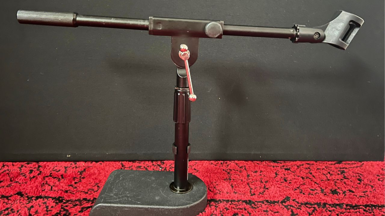 Podcast Mic Stand: Our Best Of List - The Podcast Haven